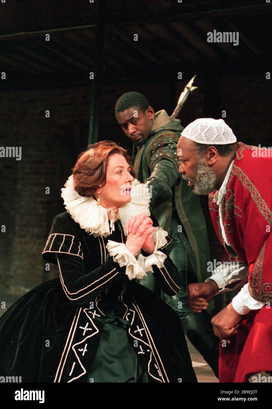 l-r: Vanessa Redgrave (Cleopatra), David Harewood (Enobarbus), Paul ...
