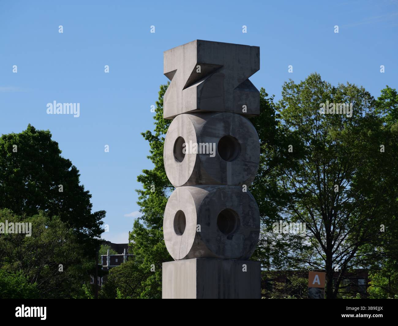 St. Louis, Missouri - May 4, 2025: Saint Louis Zoo - Top Free Zoo in ...