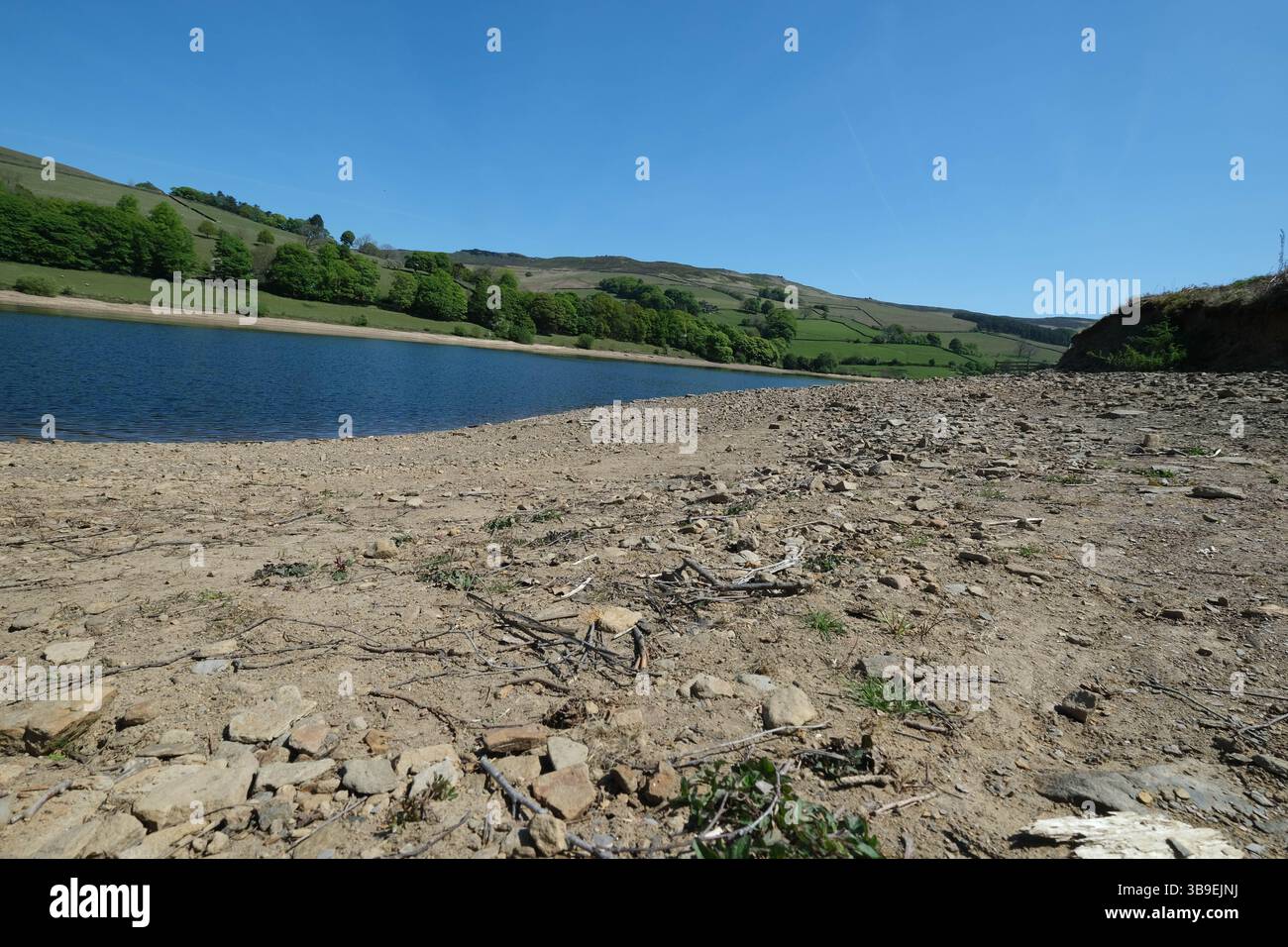 Low water at Ladybower reservoir in Sheffield Stock Photo - Alamy