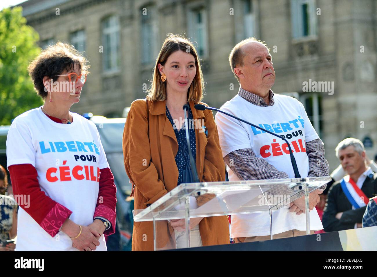 Paris, France. 07th May, 2025. Mireille Kohler mother of Cecile Kholer ...