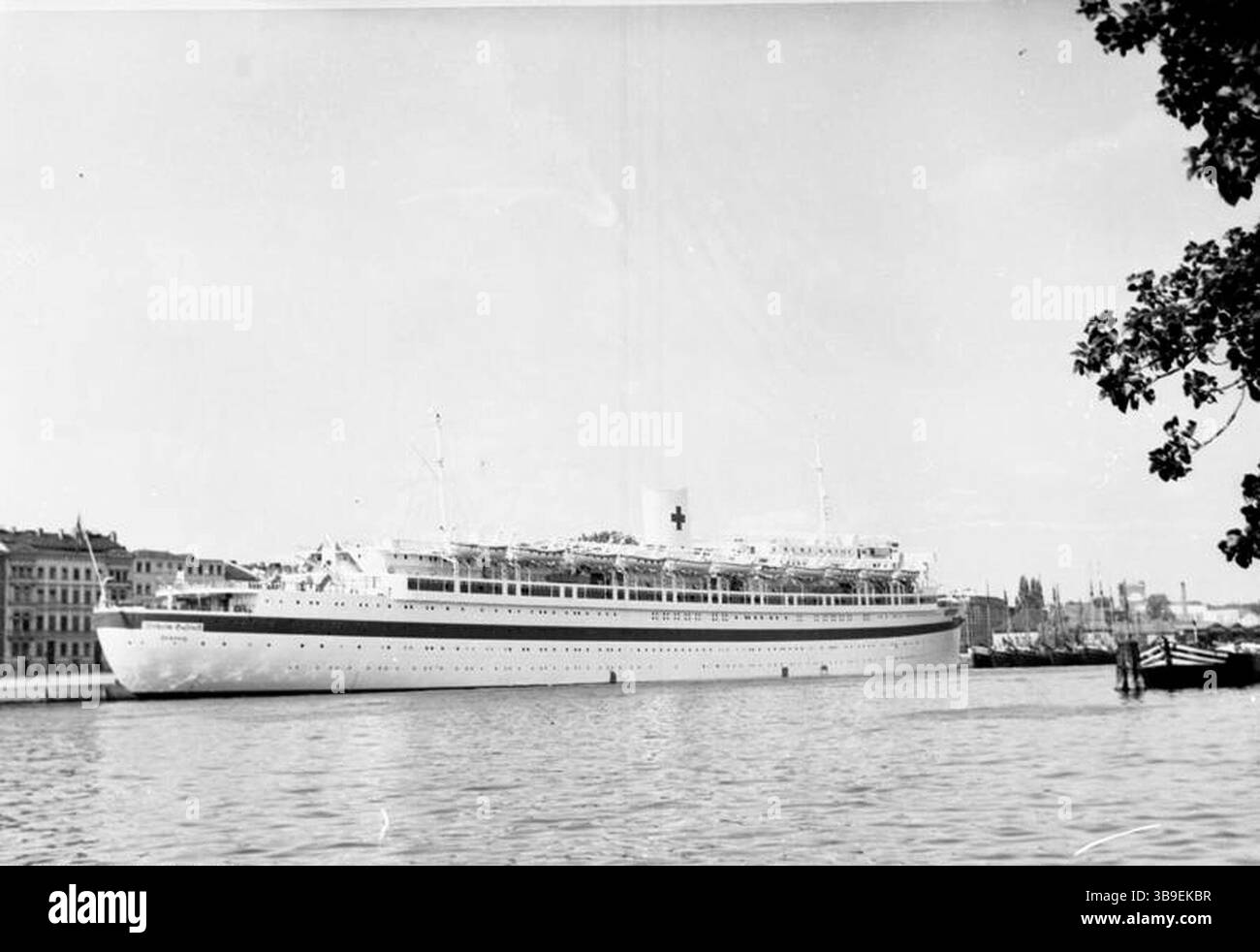 The German ship Wilhelm Gustloff. The sinking of the Wilhelm Gustloff ...