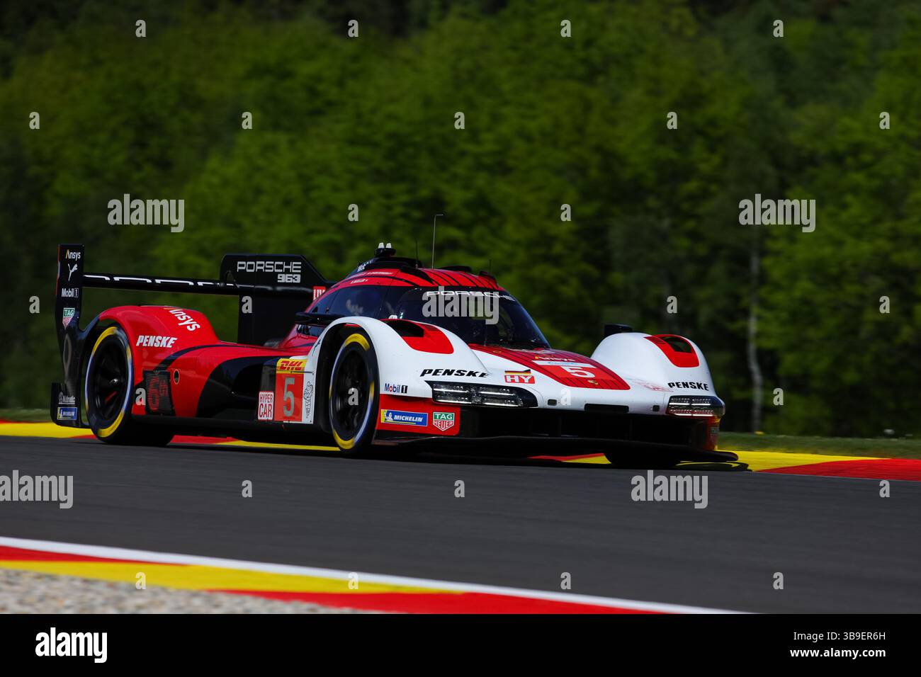 Spa Francorchamps, Belgium. 09th May, 2025. Julien ANDLAUER (FRA), Michael CHRISTENSEN (DEN ...