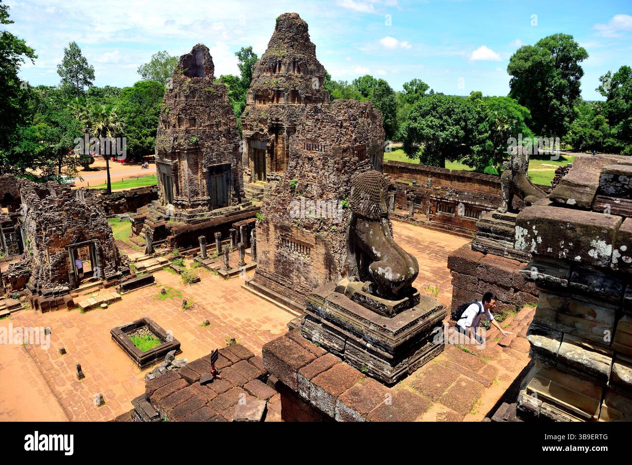 Temple of Pre Rup, Angkor, Siem Reap, Cambodia Stock Photo - Alamy