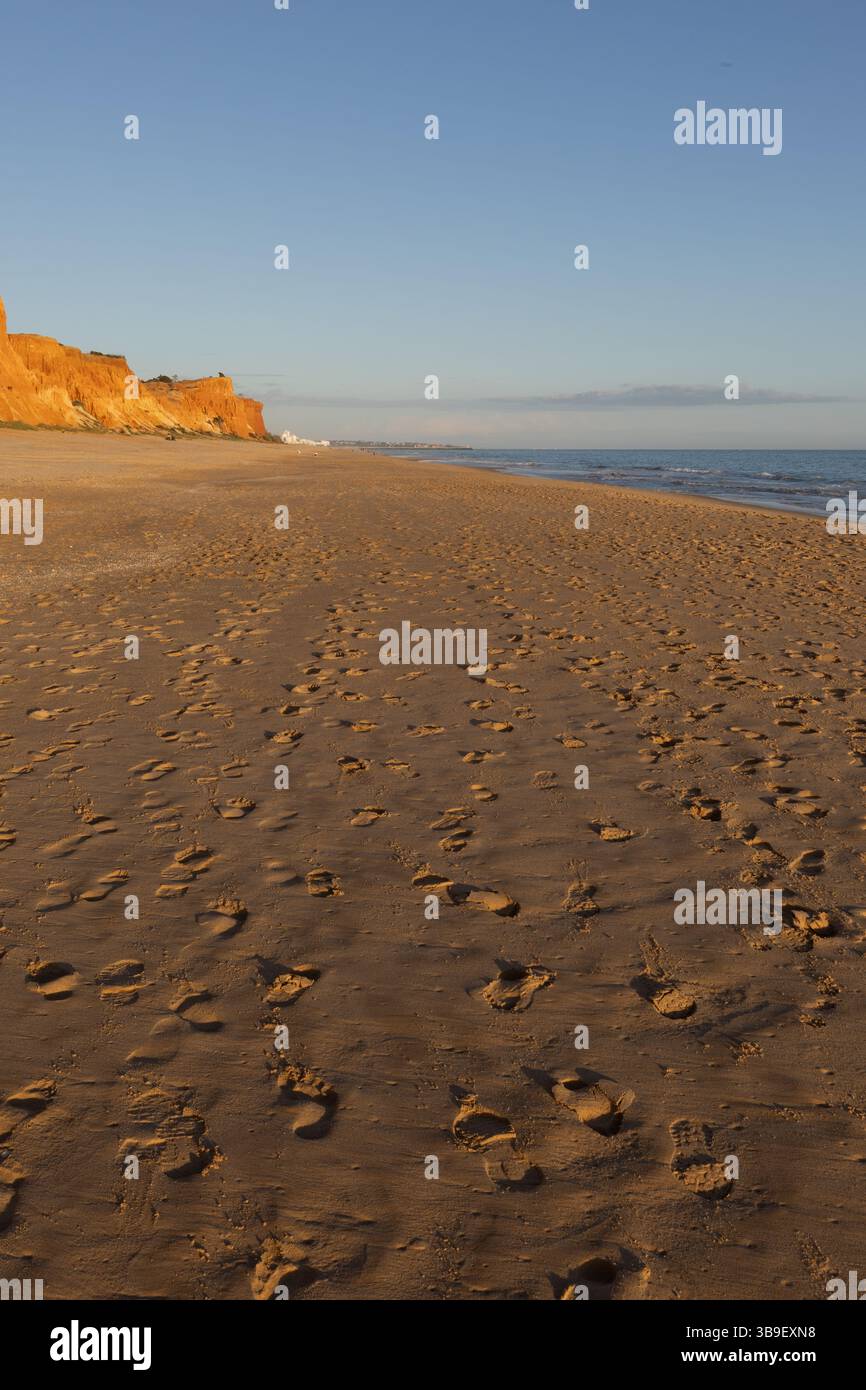 Portuguese evening beach sunset hi-res stock photography and images - Alamy