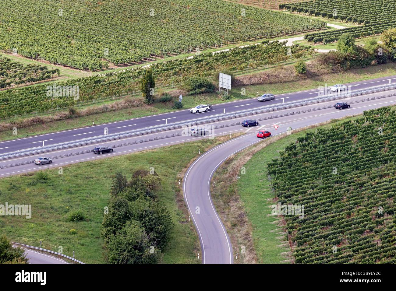 Birds eye view highway hi-res stock photography and images - Alamy