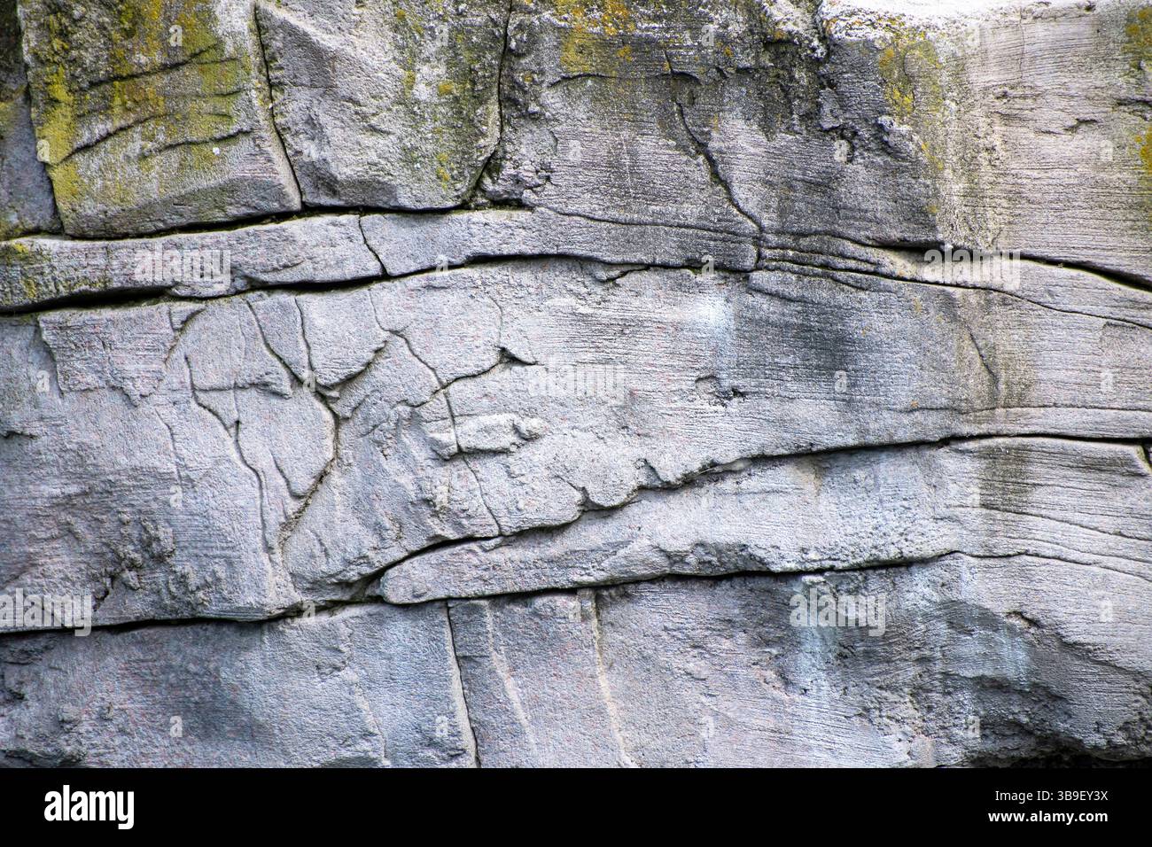 Rock face detail grey hi-res stock photography and images - Alamy