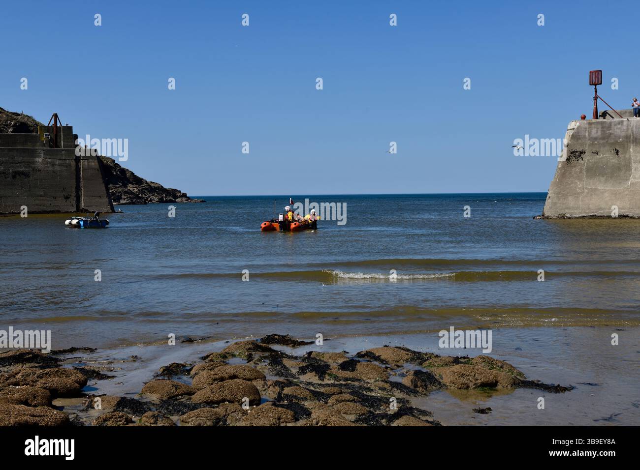 RNLI Launching their Life Boat on a Rescue Mission Port Isaac Cornwall ...