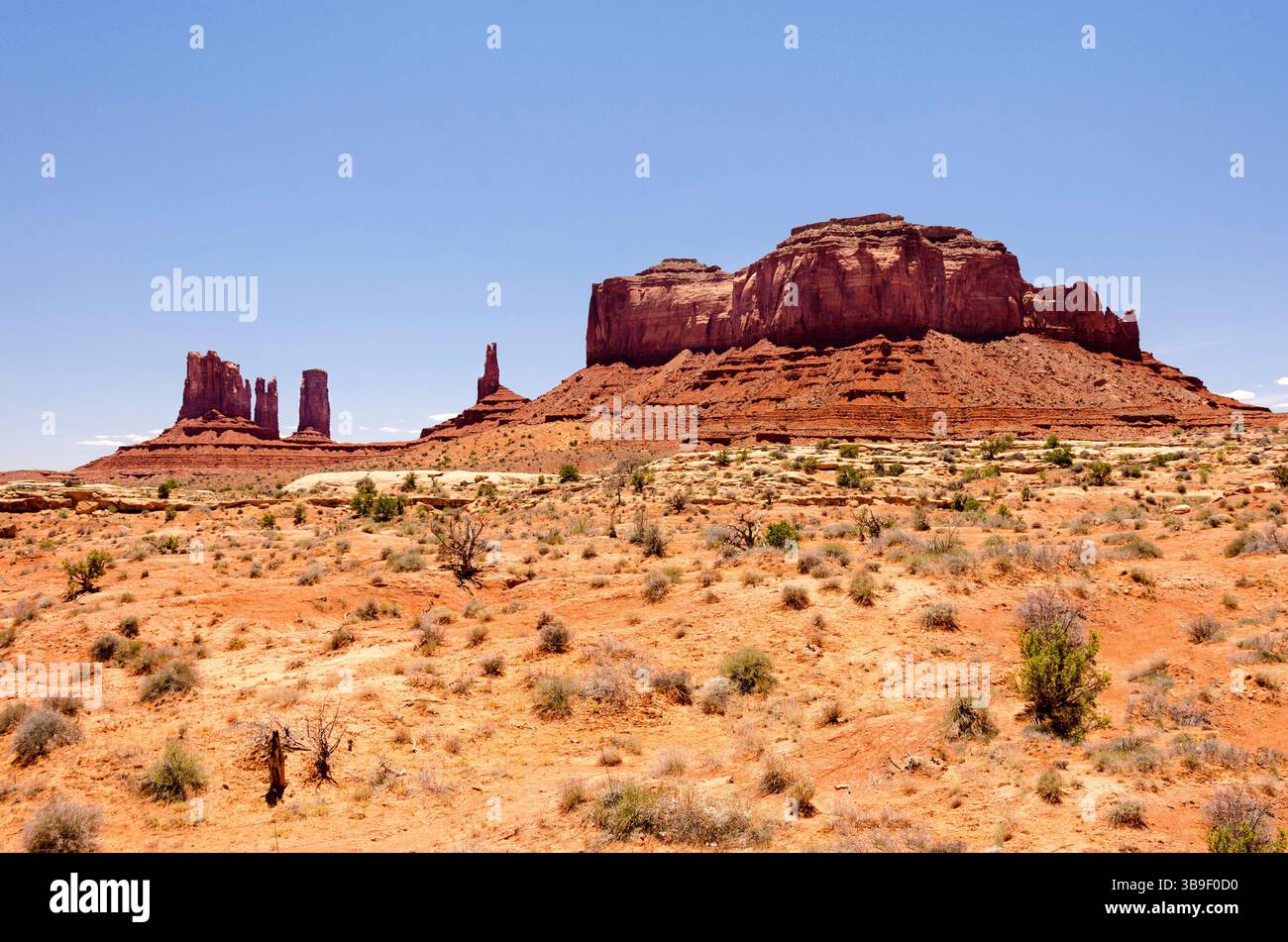 Bear and Rabbit Summit and sandstone plateau Stock Photo - Alamy