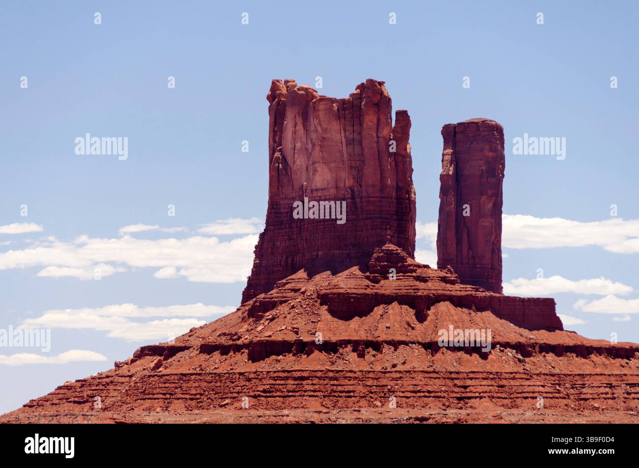 Bear and Rabbit Summit in Oljato Monument Valley Stock Photo - Alamy