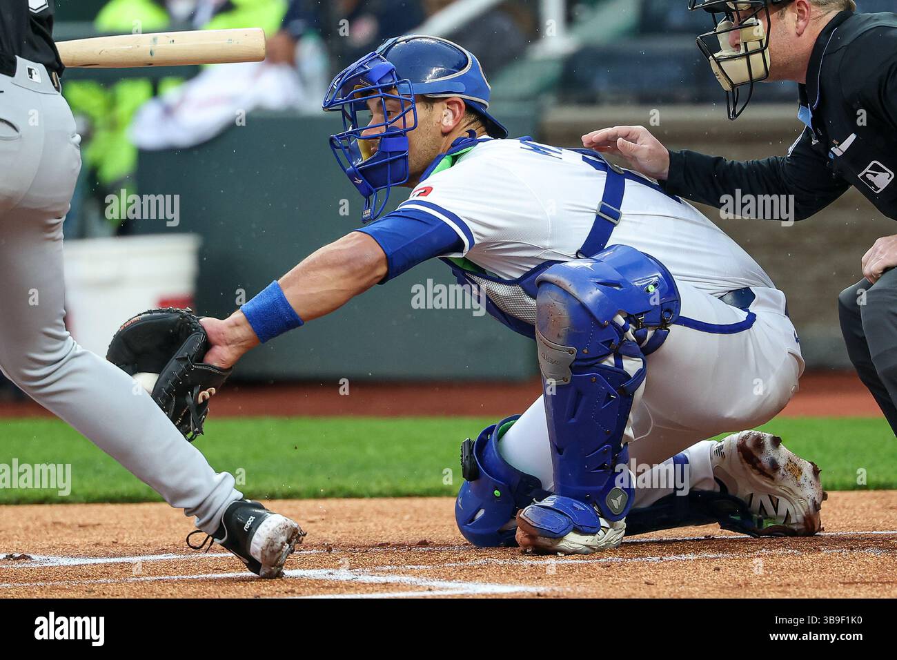 Kansas City, MO, USA. 7th May, 2025. Kansas City Royals catcher Luke ...