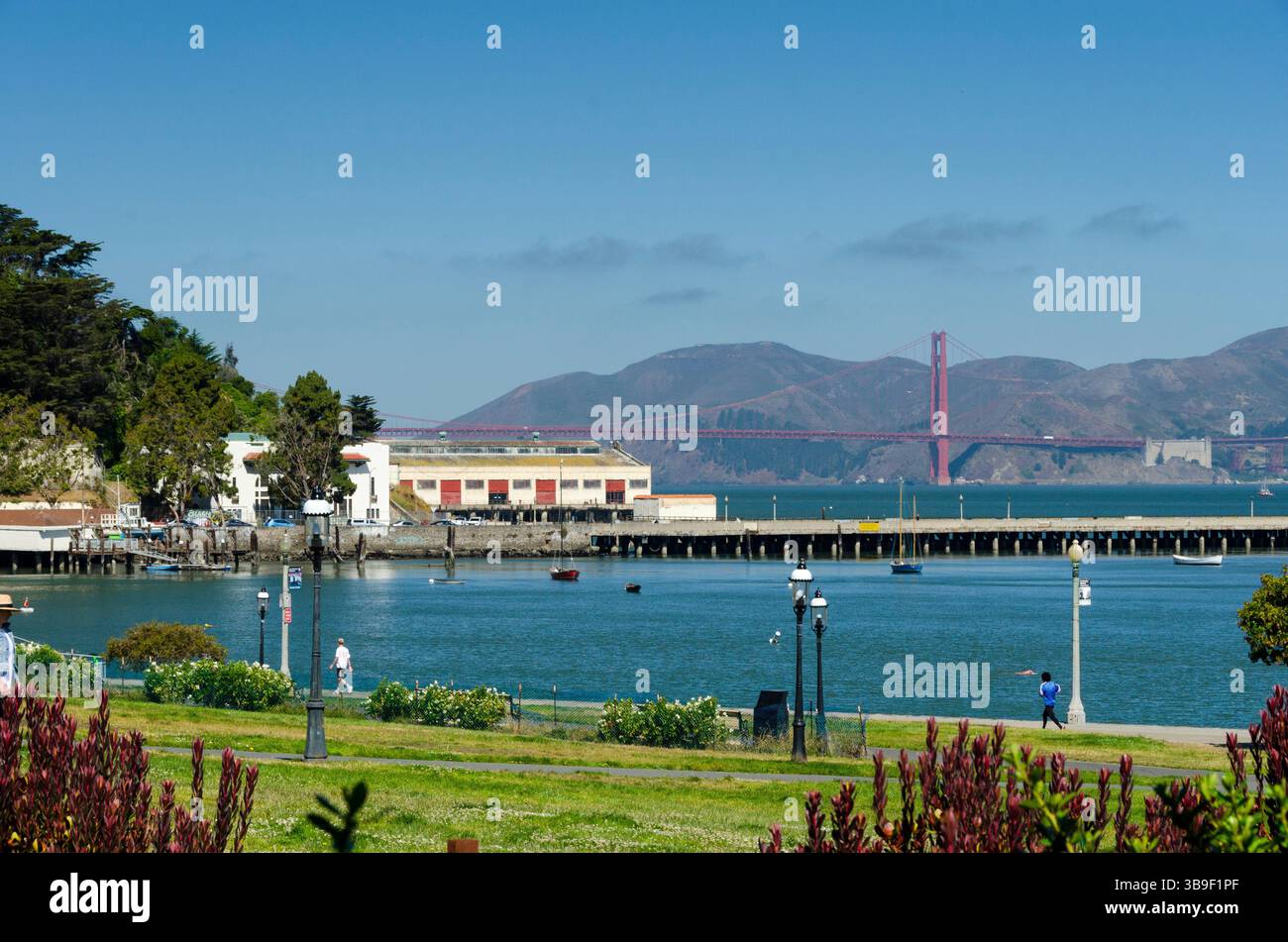 Golden Gate Bridge on the horizon Stock Photo - Alamy