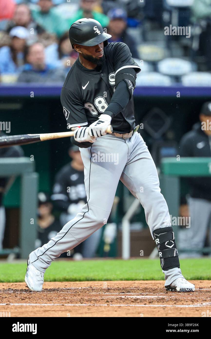 May 7, 2025: Chicago White Sox center fielder Luis Robert Jr. (88) bats ...