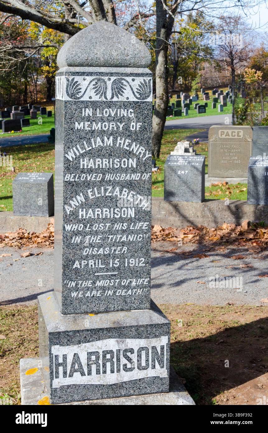 Gravesite of a titanic victim hi-res stock photography and images - Alamy