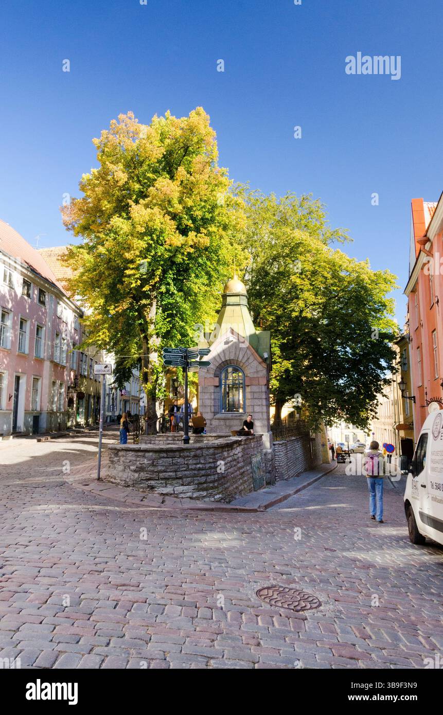 Street corner in ancient hi-res stock photography and images - Alamy