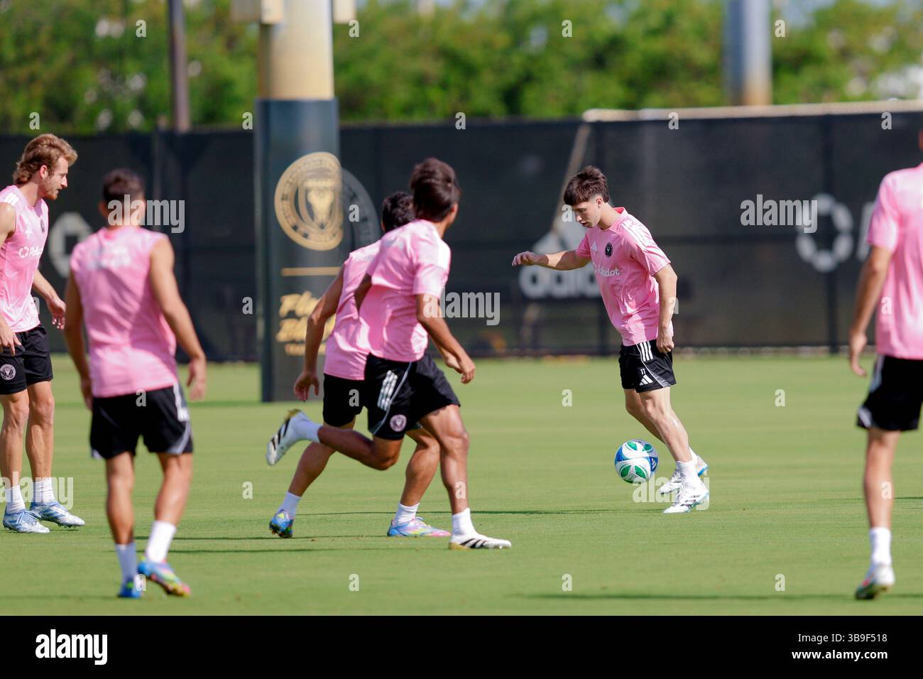 FORT LAUDERDALE, FL - MAY 09: Baltasar Rodriguez (11) (R) of Inter ...