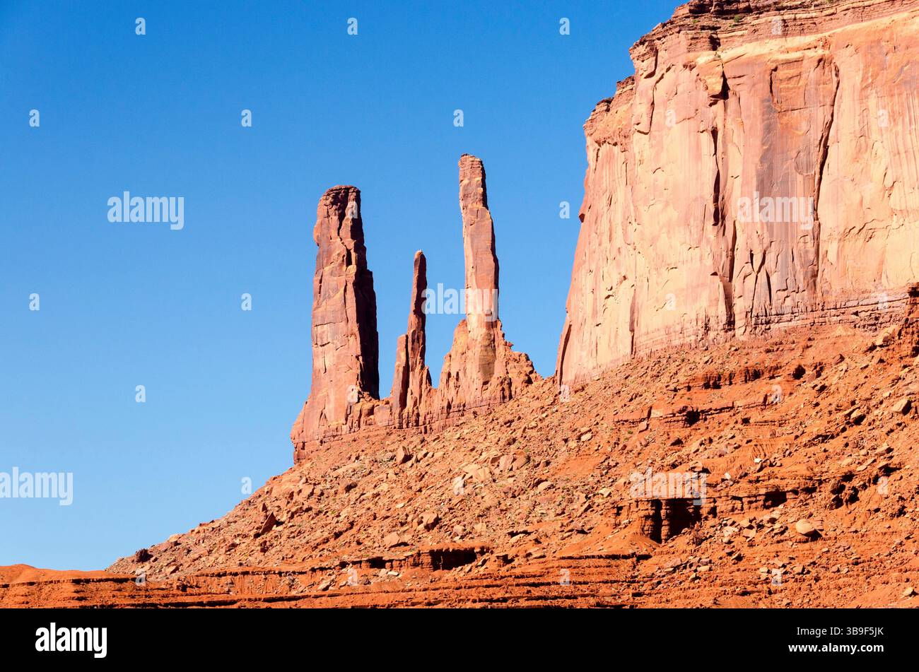 Three sisters in oljato monument valley hi-res stock photography and images - Alamy