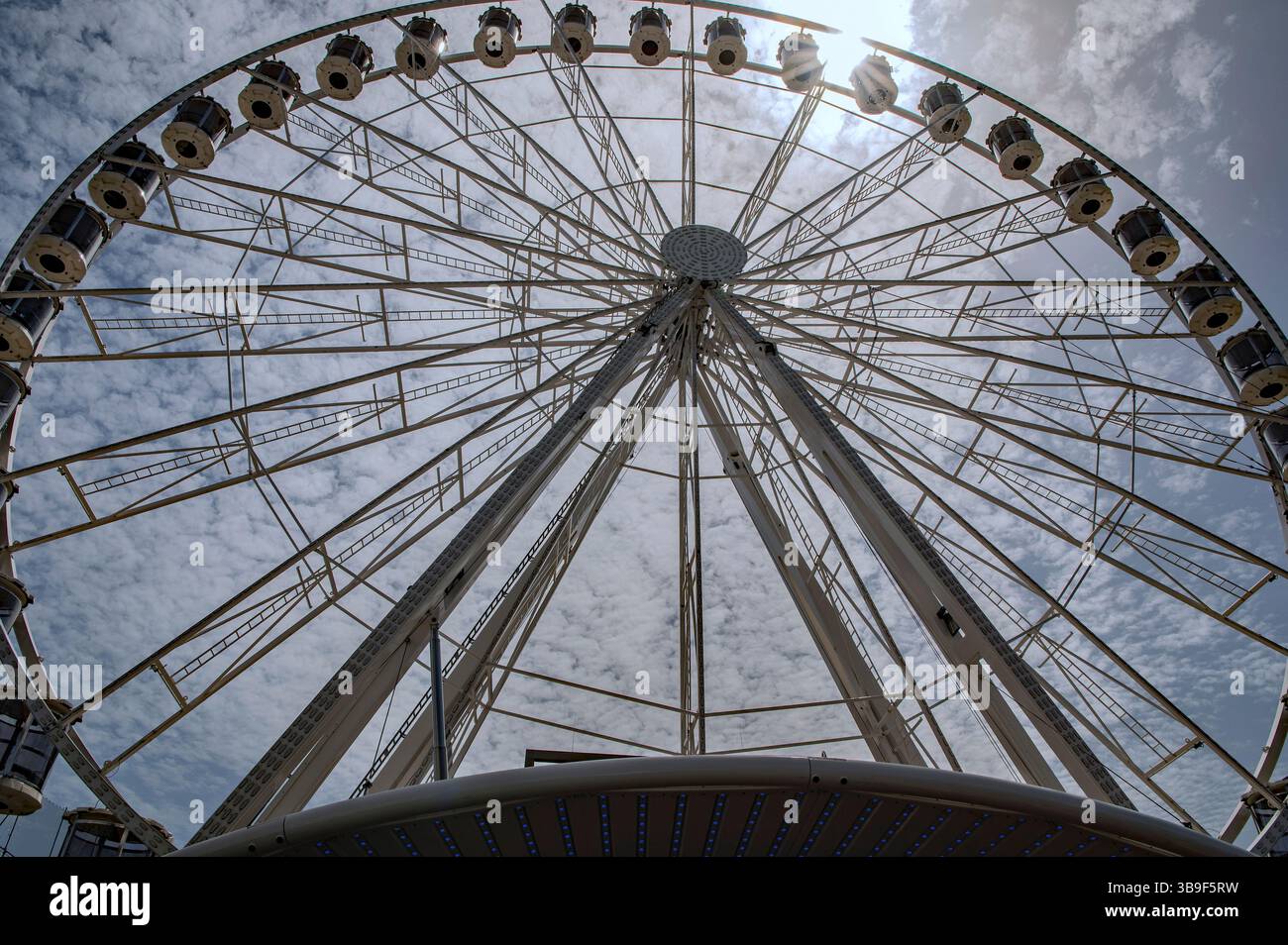 Ferris wheel in the backlight Stock Photo - Alamy