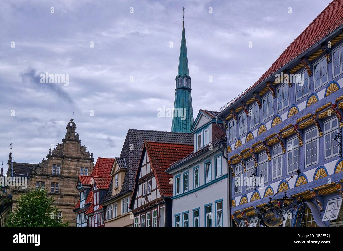 Colourful historic facades in the old town of Hamelin Stock Photo - Alamy
