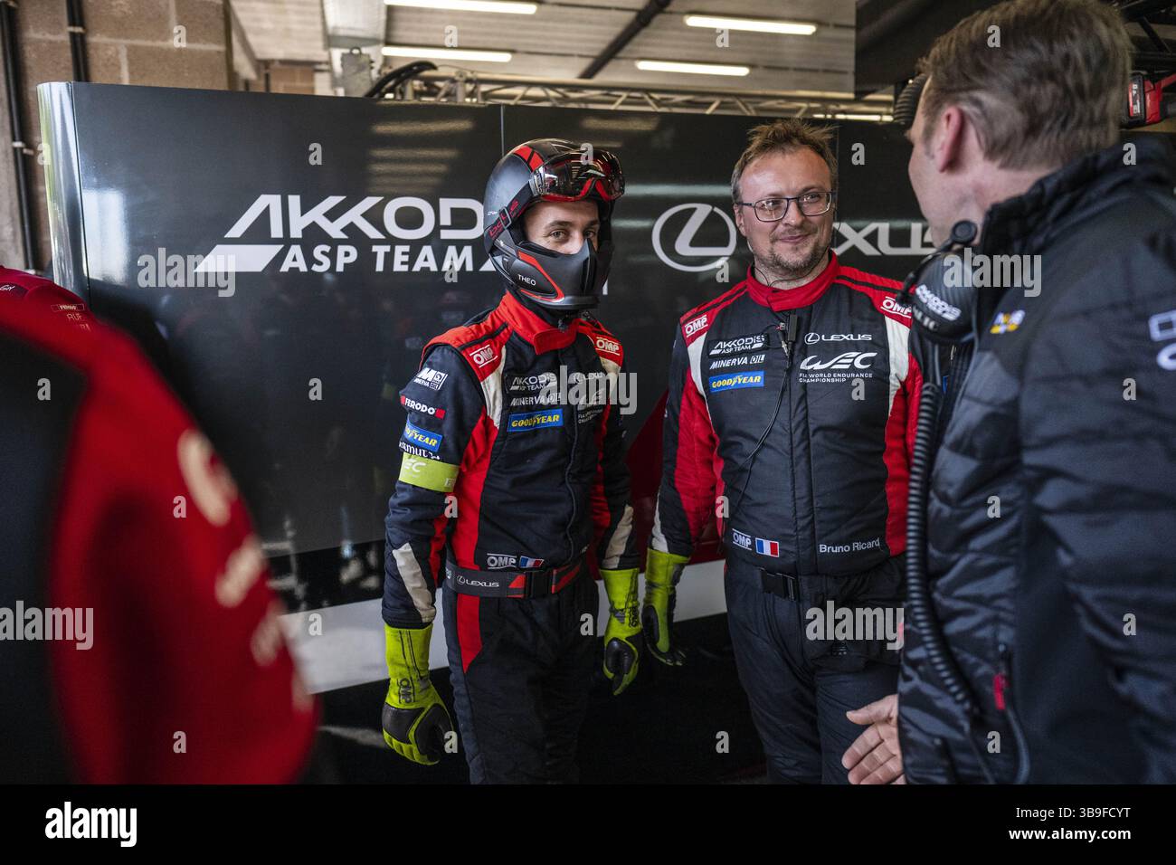 Akkodis ASP Team mechanic, mecanicien during the TotalEnergies 6 Hours ...