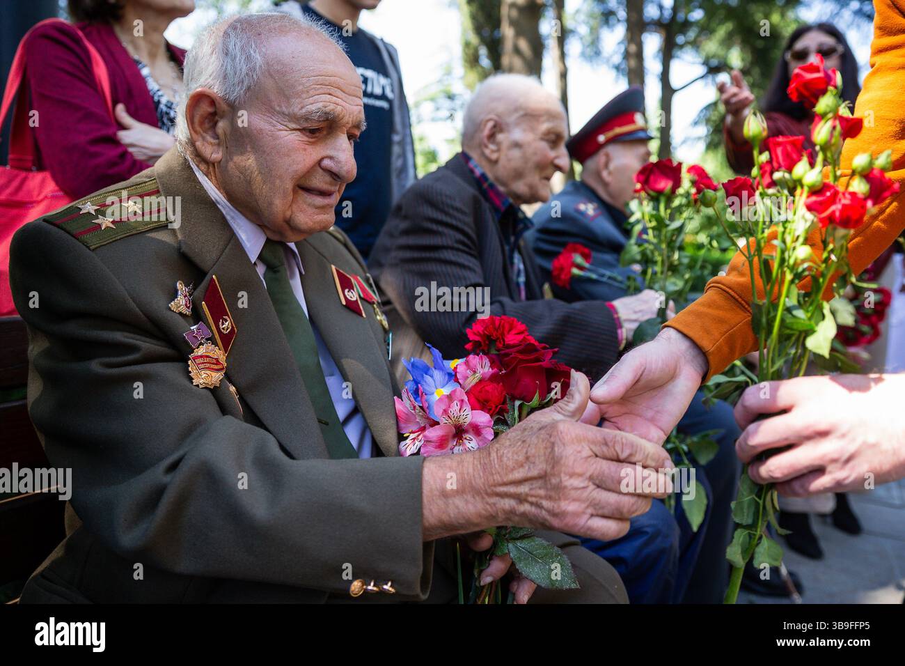 Tbilisi, Georgia. 9th May, 2025. People who came to pay their respects ...