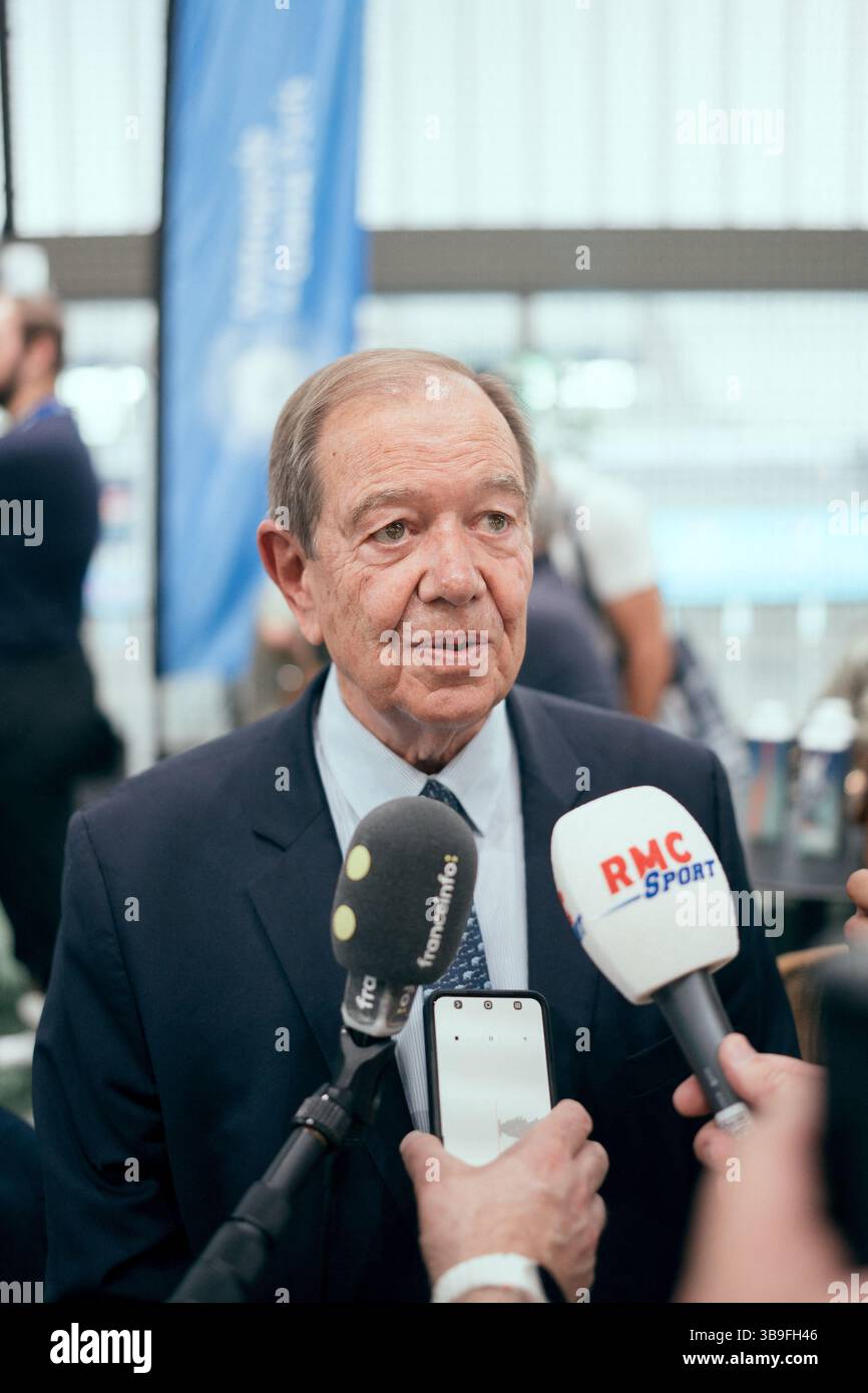 Visit by the President of the Greater Paris Metropolitan Area, Patrick ...