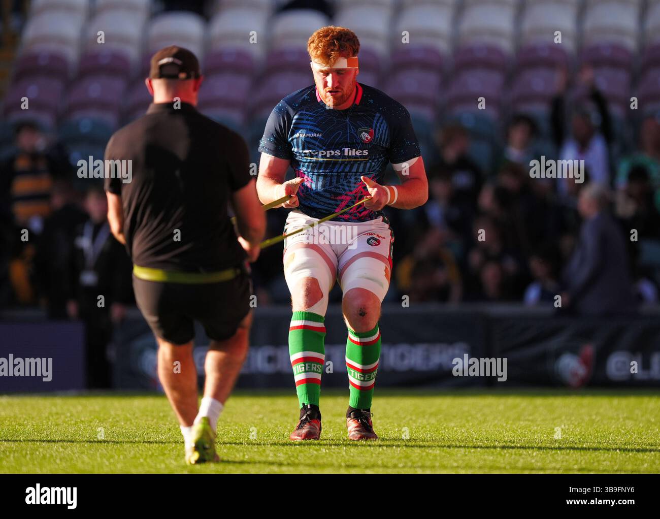 Leicester Tigers' Ollie Chessum warming up ahead of the Gallagher ...