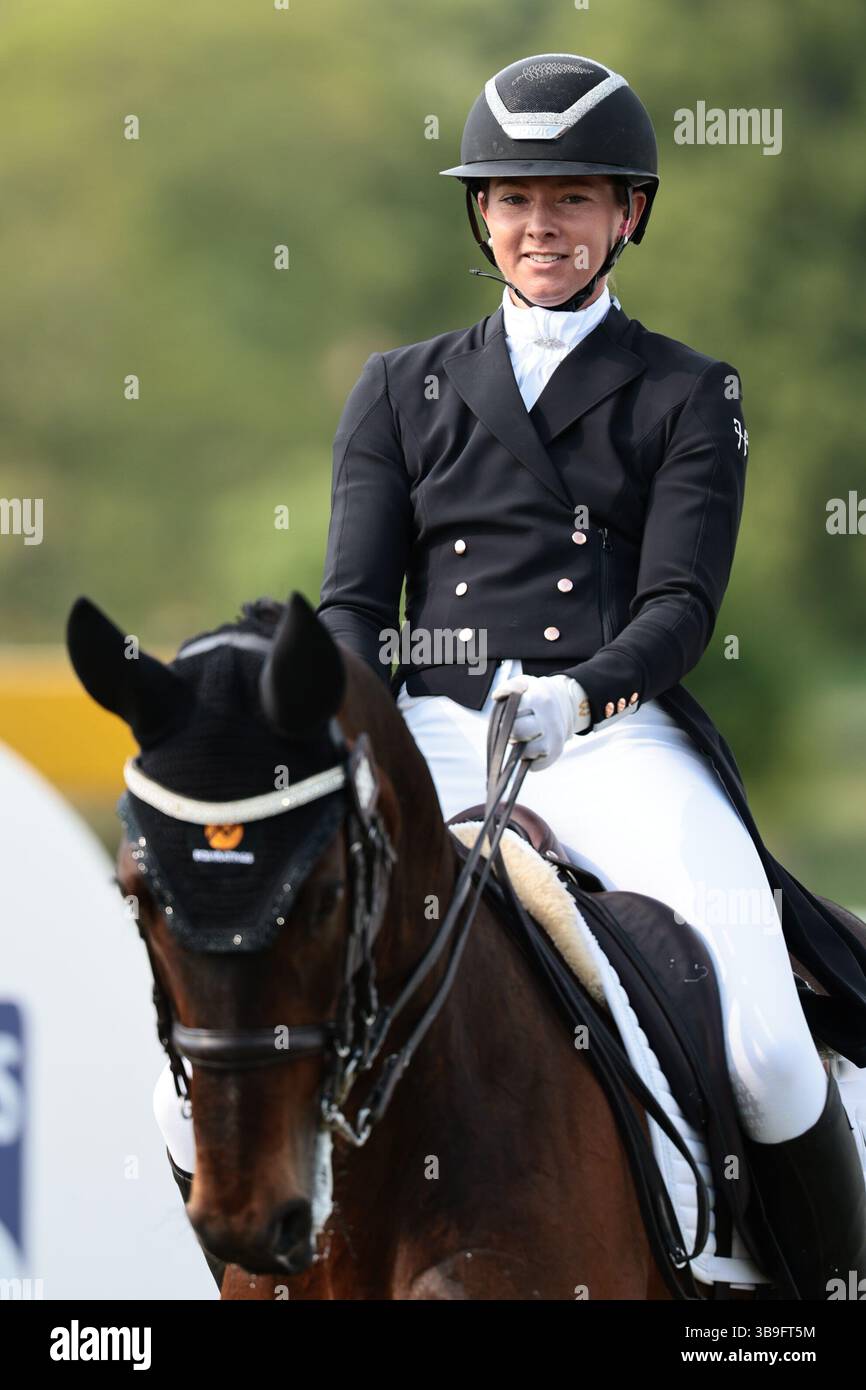 Samantha Lissington of New Zealand with Lord Seekonig during the ...