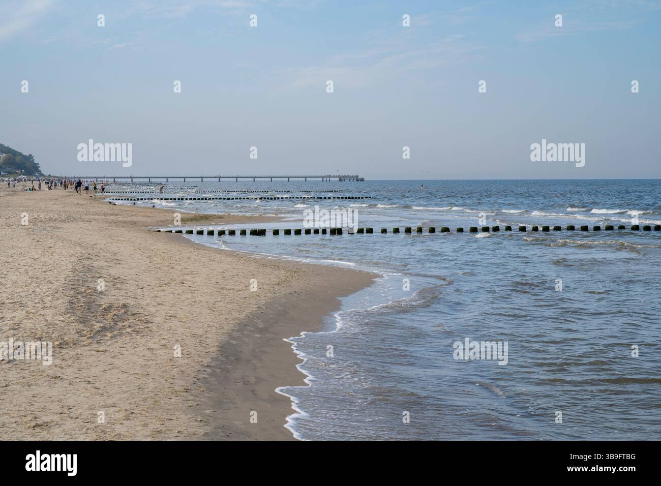 Beach groynes bansin usedom hi-res stock photography and images - Alamy