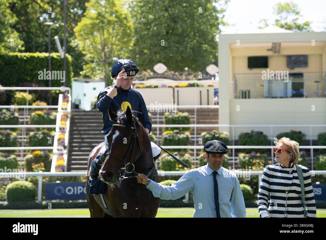 Ascot, UK. 9th May, 2025. Horse POWER FIZZ ridden by jockey Adam ...