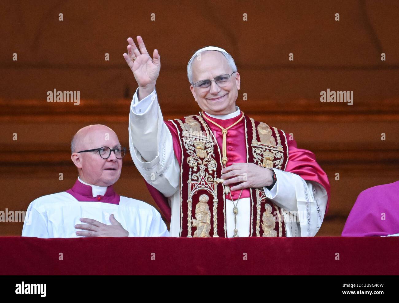 Rom, Vatikan 08.05.2025 Habemus Papam. Zweiter Tag der Papstwahl / des Konklave: 133 Kardinaele ...