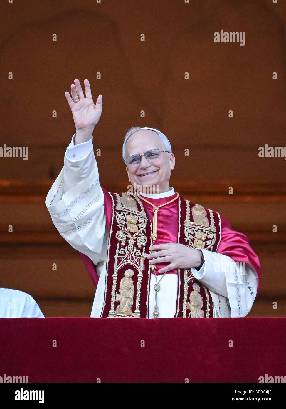 Rom, Vatikan 08.05.2025 Habemus Papam. Zweiter Tag der Papstwahl / des Konklave: 133 Kardinaele ...