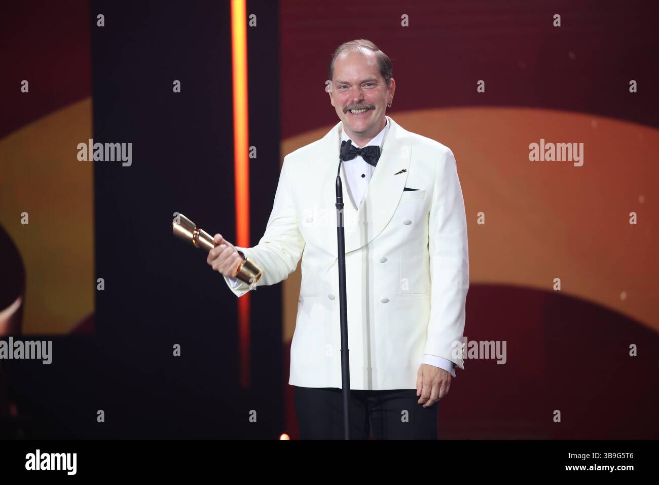 Godehard Giese Â SAD JOKES BESTE MÄNNLICHE NEBENROLLE bei Verleihung ...