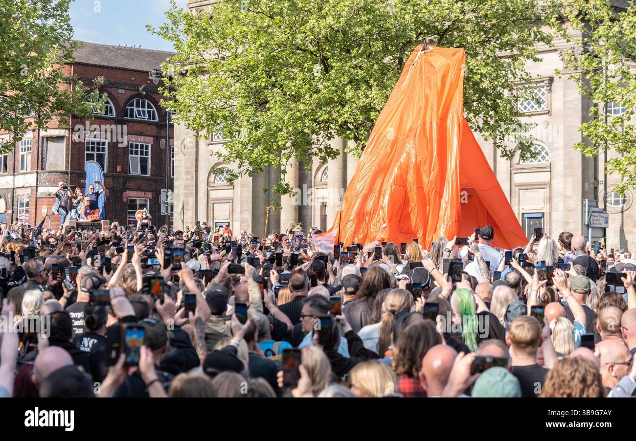 Stoke On Trent, Staffordshire, UK. 09th May 2025. A statue of Motorhead ...
