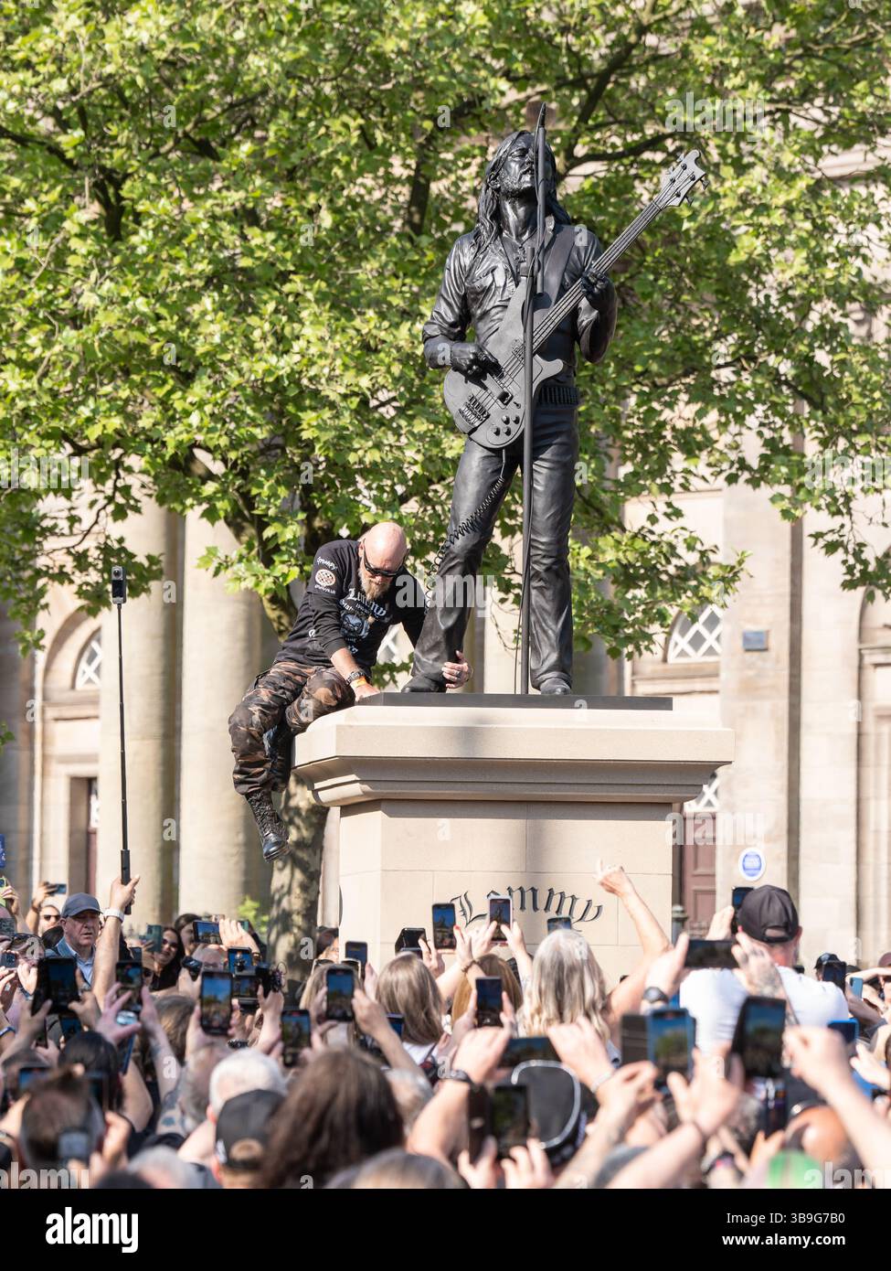 Stoke On Trent, Staffordshire, UK. 09th May 2025. A statue of Motorhead ...