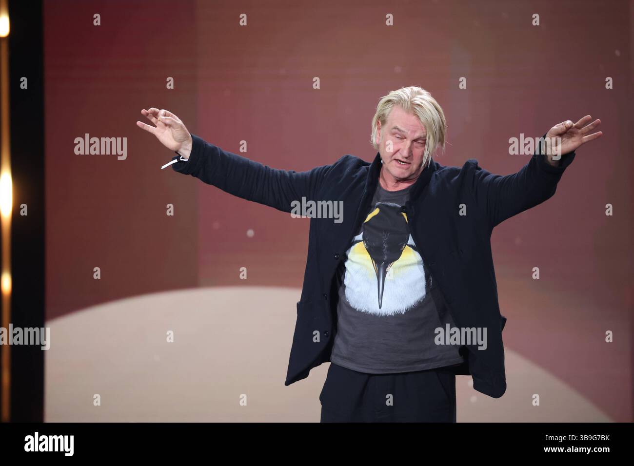 Detlev Buck Laudator 2 EHRENPREIS bei Verleihung DEUTSCHER FILMPREIS 2025 in Berlin *** Detlev ...