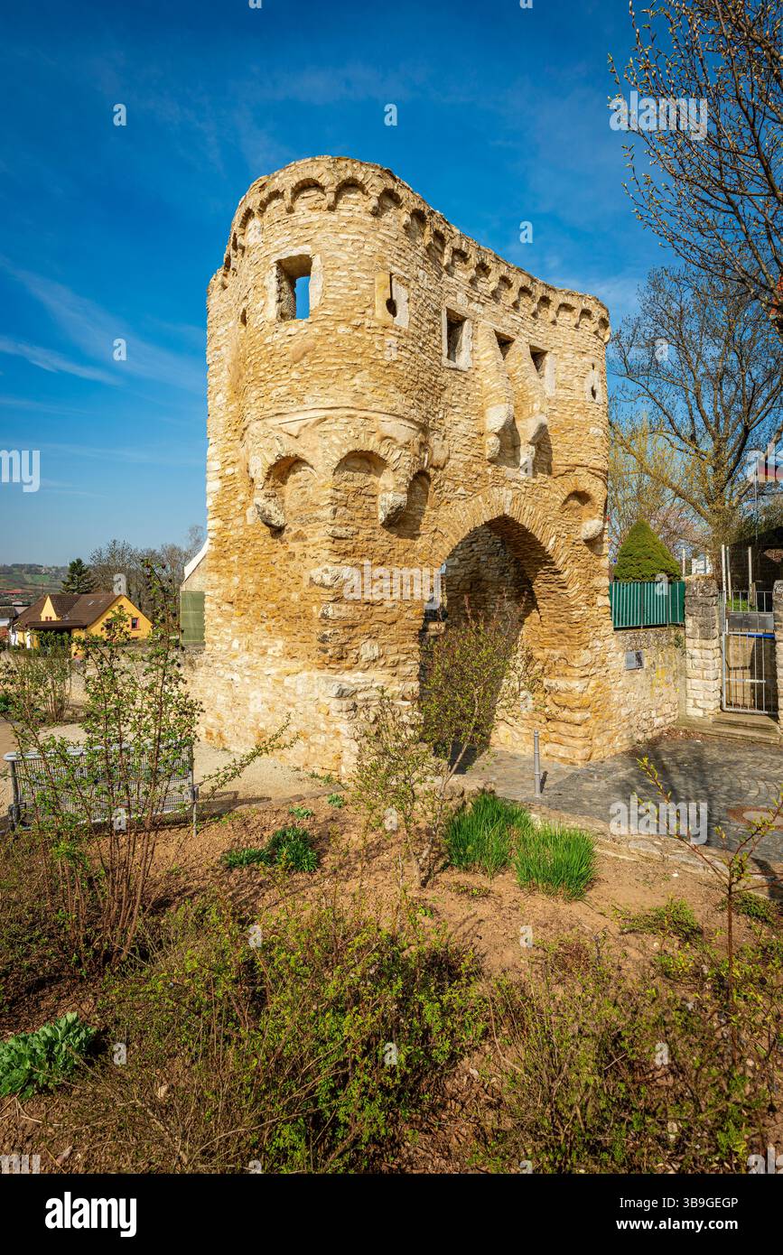 Uffhub gate in Ingelheim, town gate from the 14th century, part of the ...