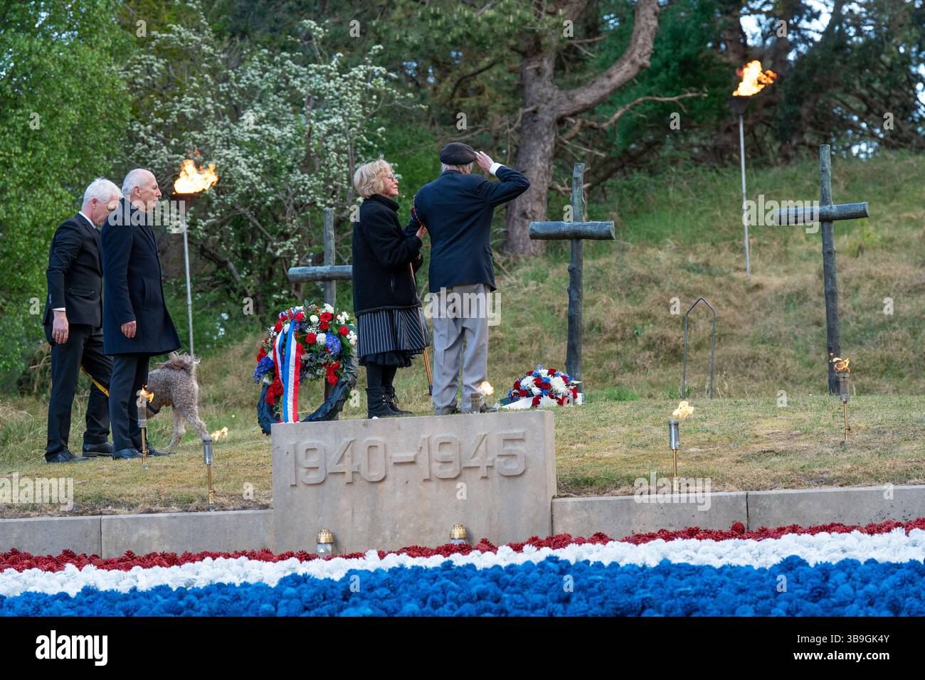 WASSENAAR - THE NETHERLANDS, 04 MAY: The commemoration at the former ...