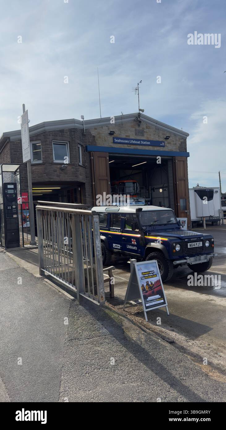 Seahouses lifeboat station sign hi-res stock photography and images - Alamy
