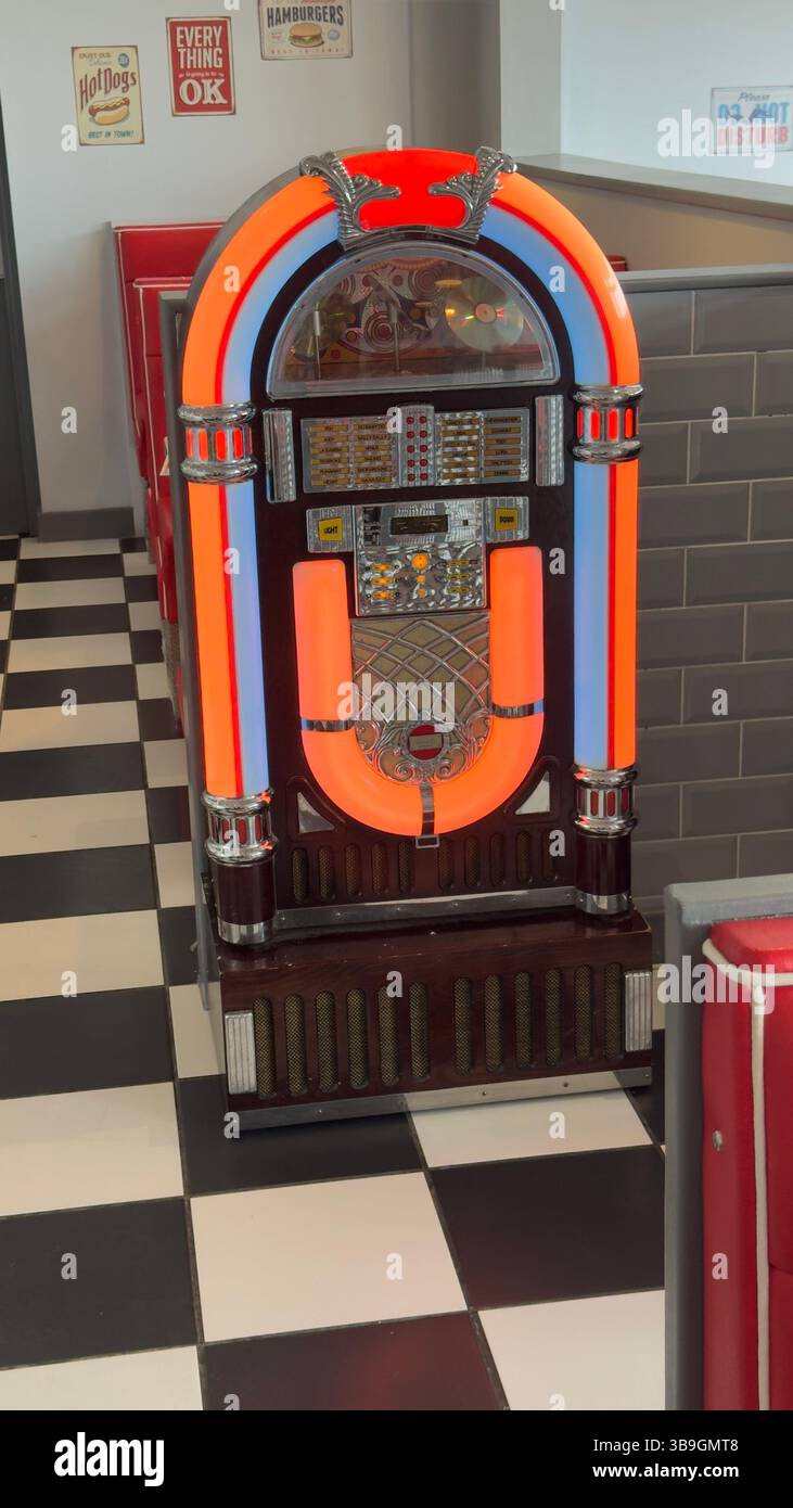 Red checkered tiles hi-res stock photography and images - Alamy