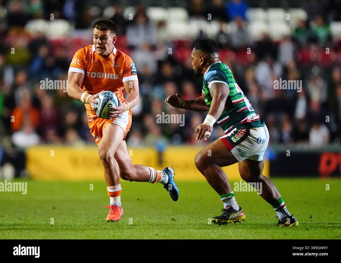 Sale Sharks' Joe Carpenter (left) and Leicester Tigers' Solomone Kata ...
