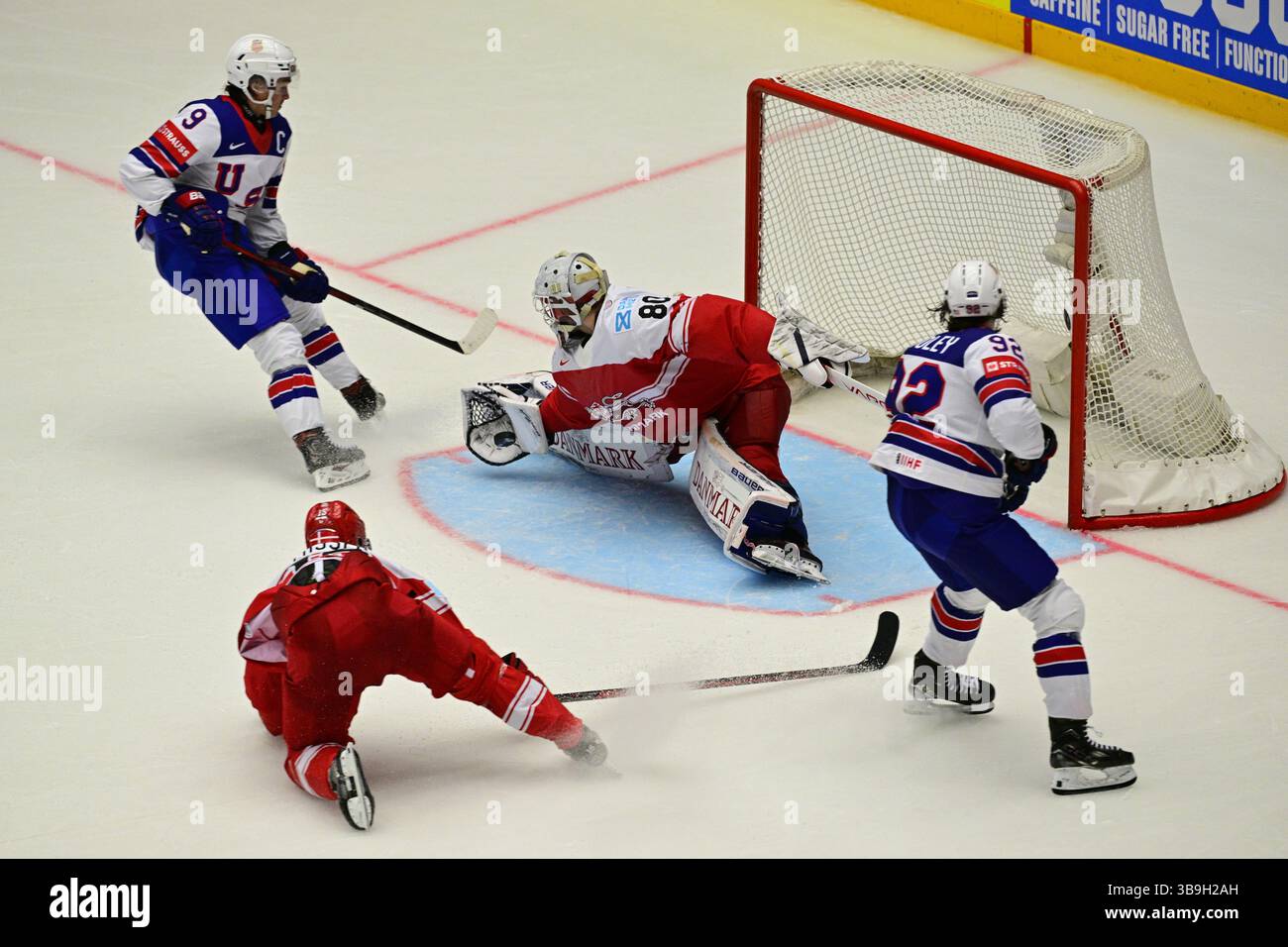 Herning, Denmark. 09th May, 2025. (L-R) Clayton Keller of USA, Matias ...