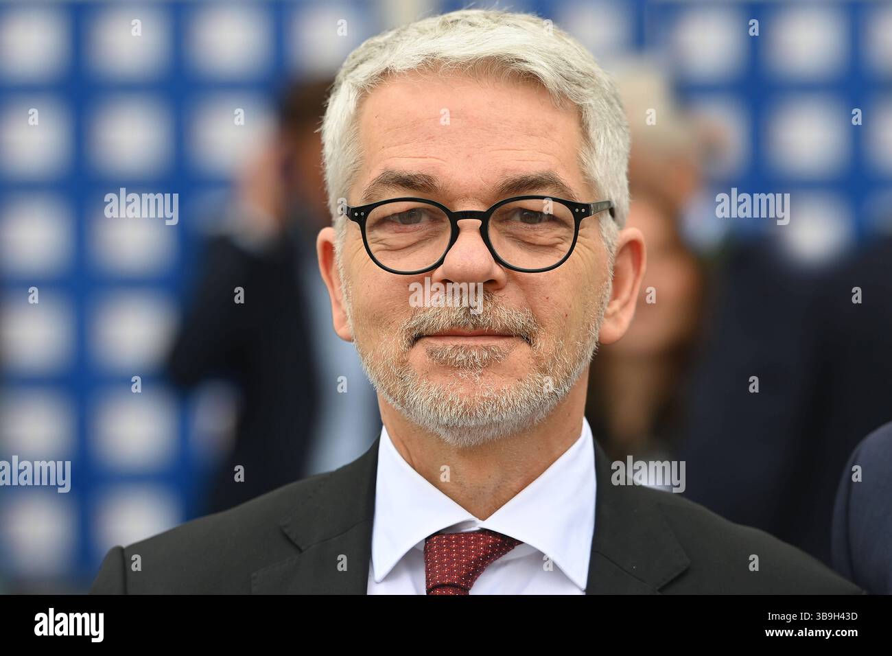 Prof.Dr. Carlo MASALA Professor fuer Internationale Politik an der ...