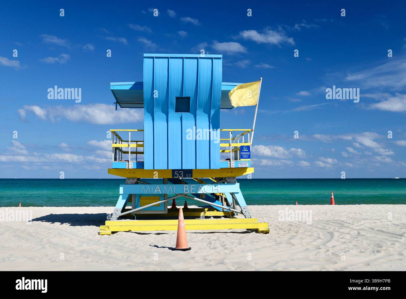 Miami Beach Lifeguard Station Stock Photo - Alamy