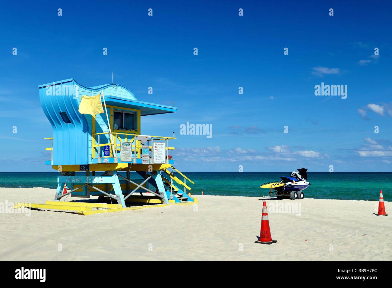 Miami Beach Lifeguard Station Stock Photo - Alamy