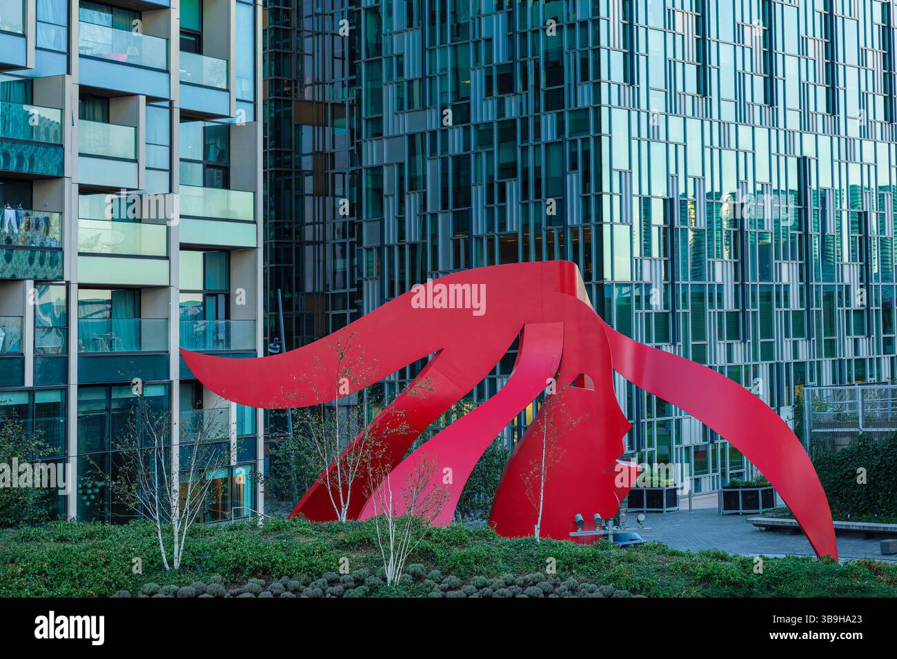 Wind sculpture hi-res stock photography and images - Alamy