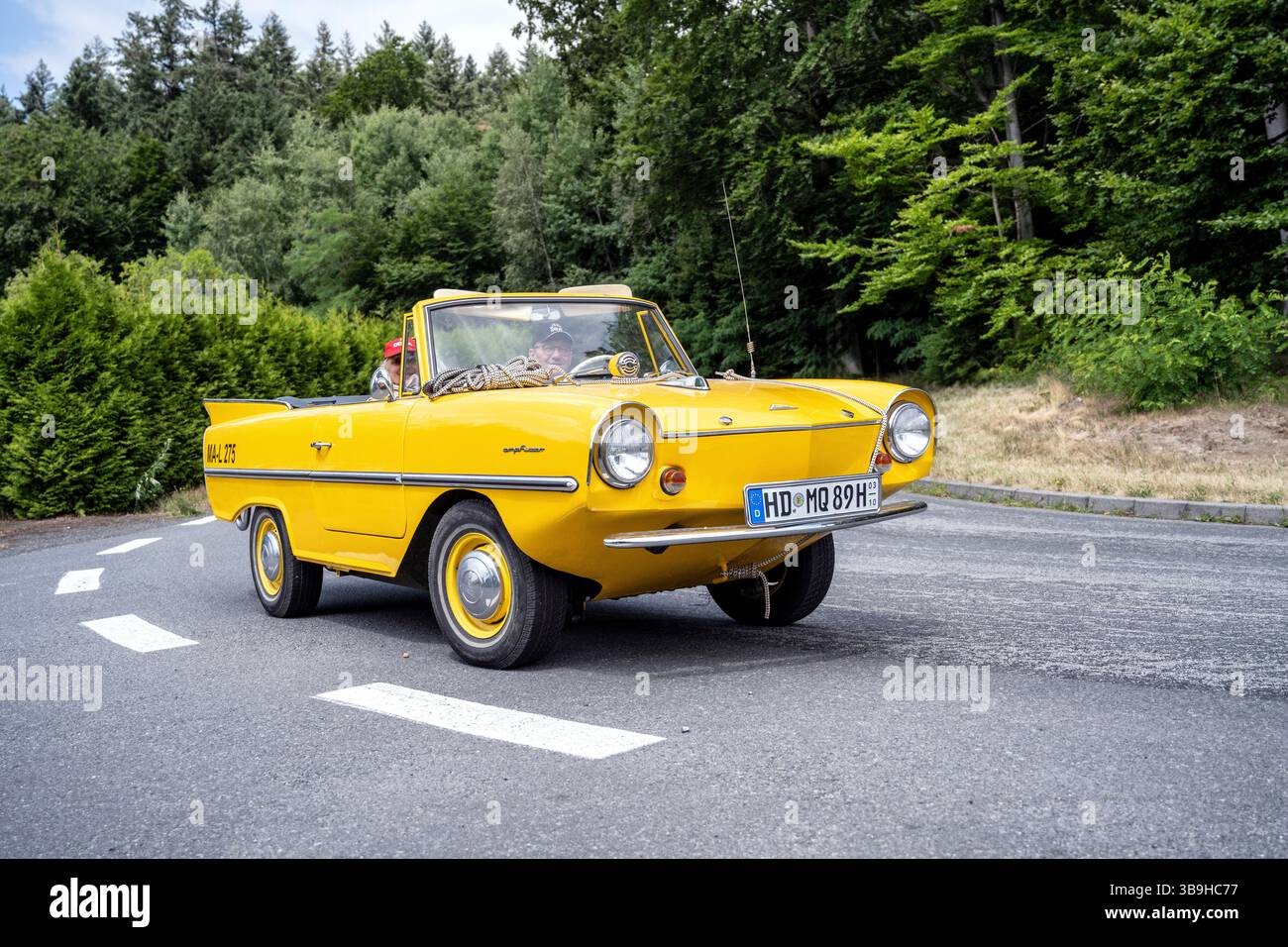 Bad König, Hesse, Germany, DWM-Berlin Amphicar 770 at the classic car ...