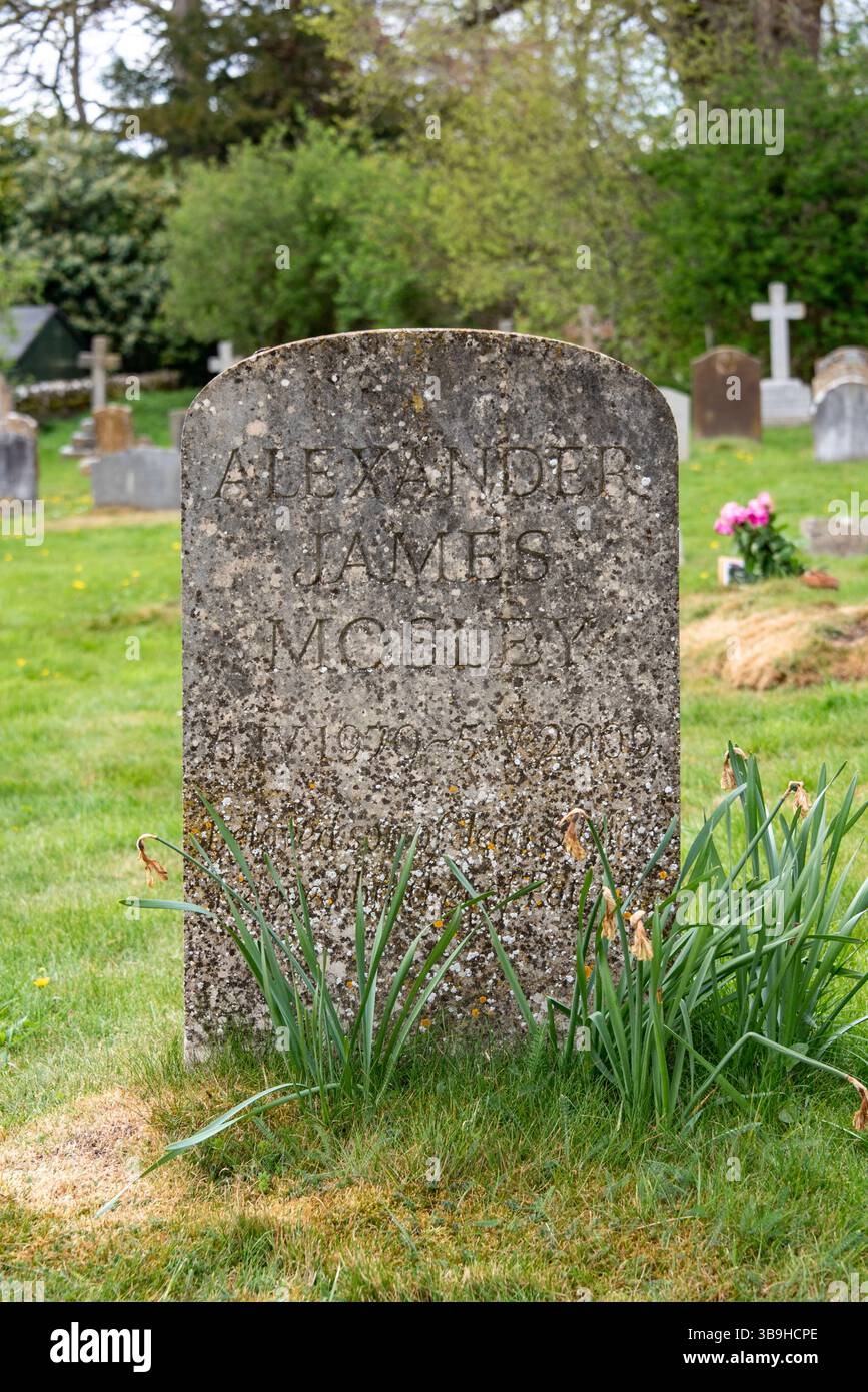 Grave of Alexander James Mosley, Swinbrook churchyard, Oxfordshire, UK Stock Photo - Alamy