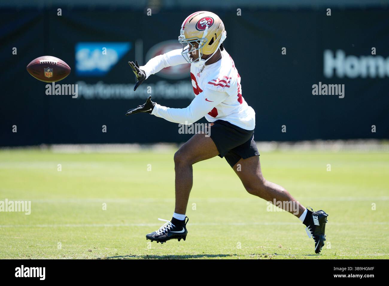San Francisco 49ers cornerback Upton Stout catches a pass during the ...