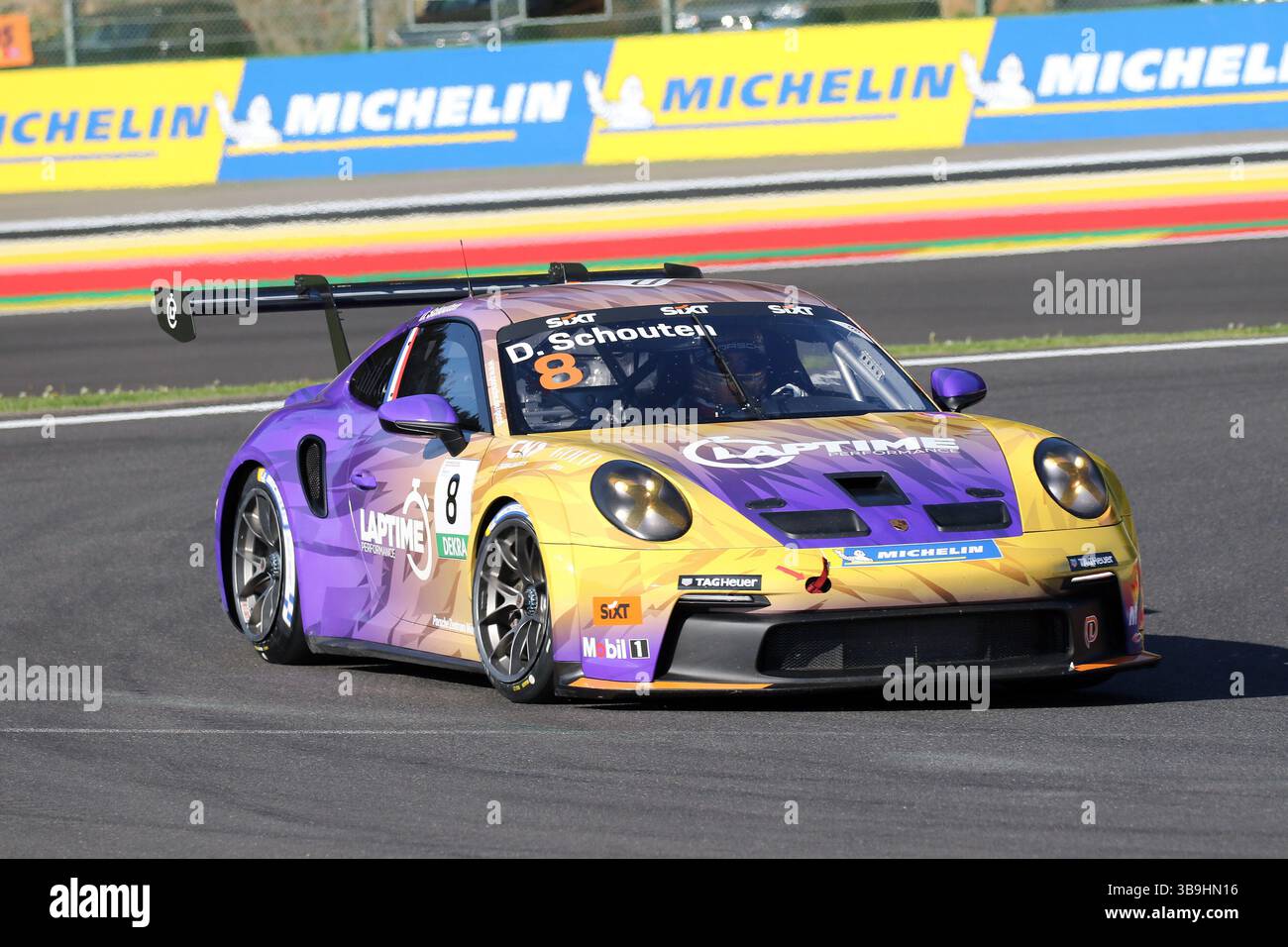 Stavelot, Belgien. 09th May, 2025. Stavelot, Belgien 08. - 10. Mai 2025: Porsche Sixt Carrera ...