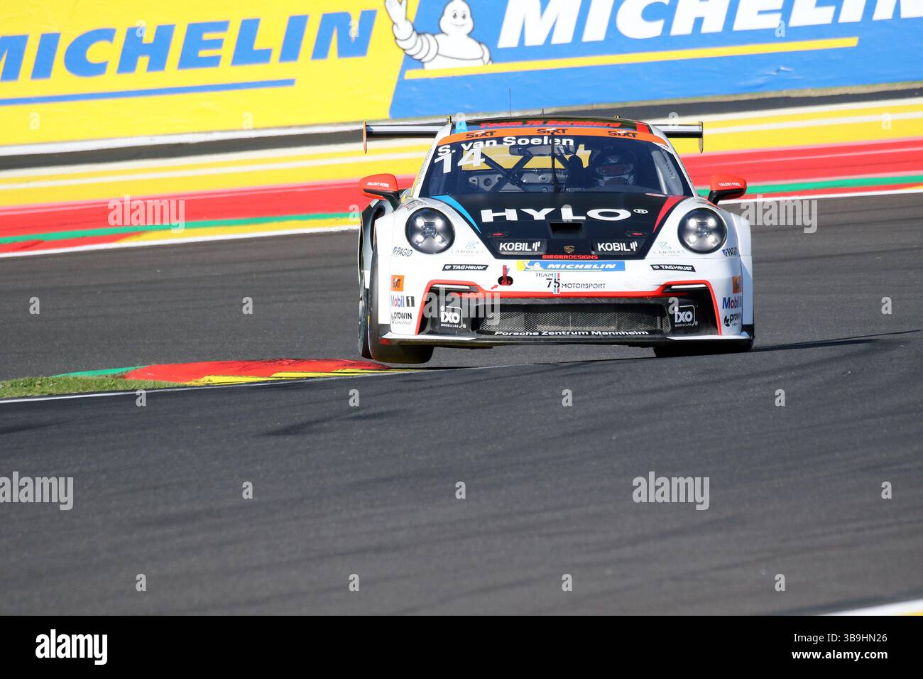 Stavelot, Belgien. 09th May, 2025. Stavelot, Belgien 08. - 10. Mai 2025: Porsche Sixt Carrera ...